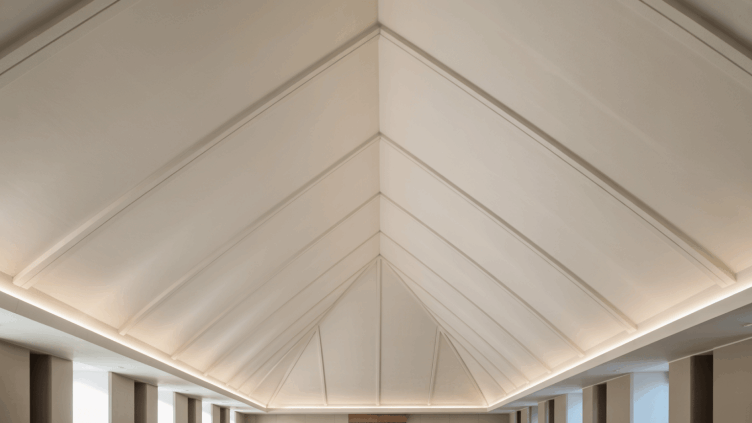 Vaulted Ceiling Meaning: Everything You Need - Anngetty